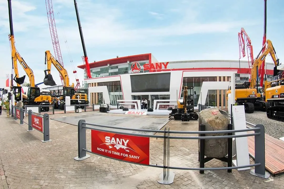 Sany Outdoor booth @ Mining Indonesia | Portfolio | MK EXHIBITION